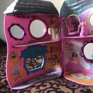 Littlest Pet Shop | Toys | Littlest Pet Shop Tail Waggin Fitness Club ...